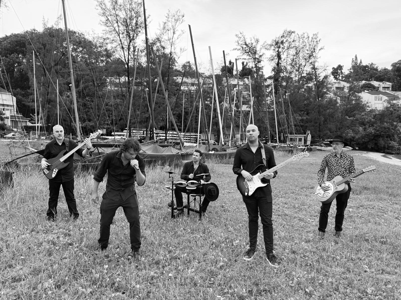 Cashed Up Johnies | belgiandays